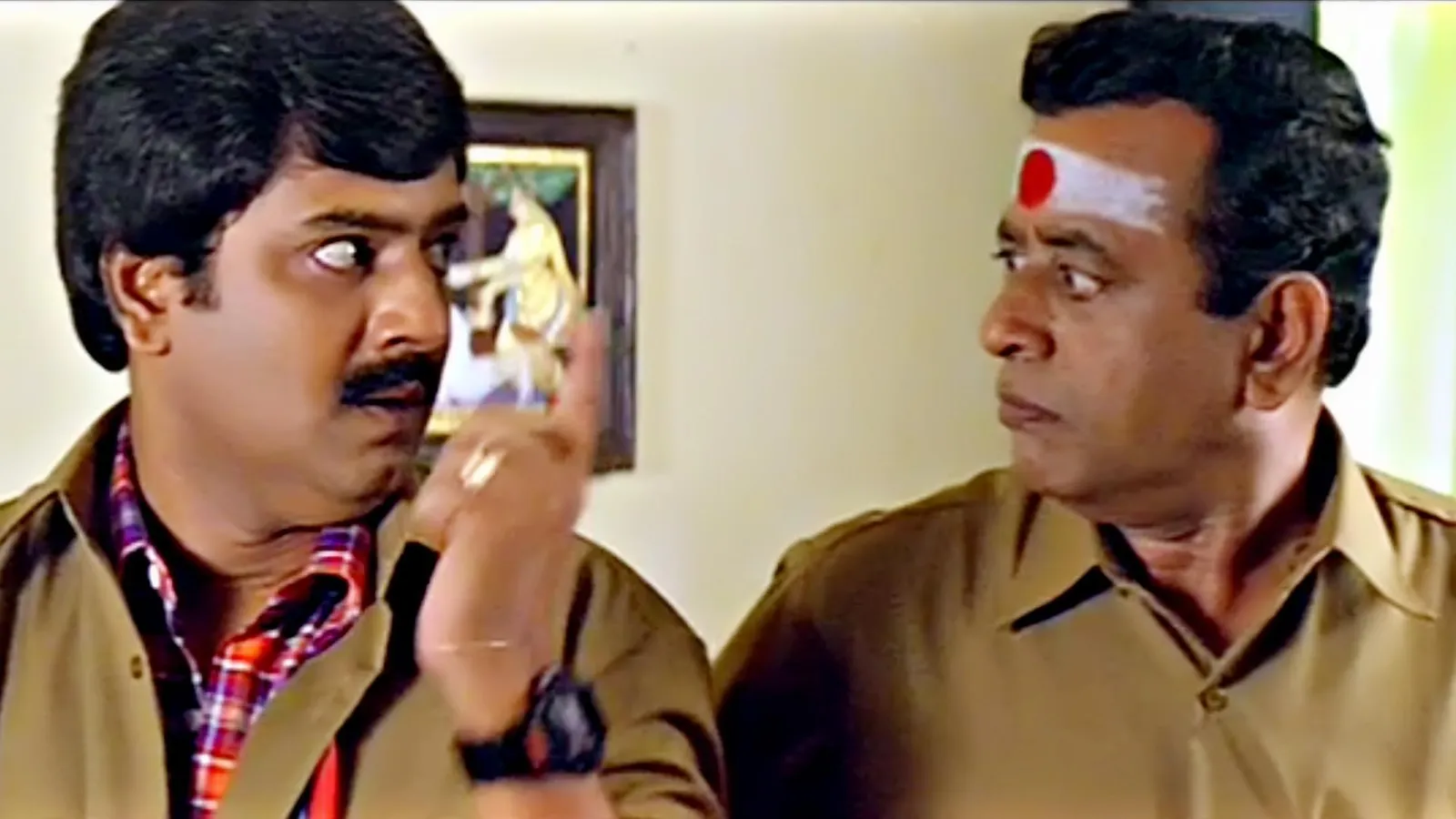 Ezhaiyin Siripil - Bus Owner Comedy